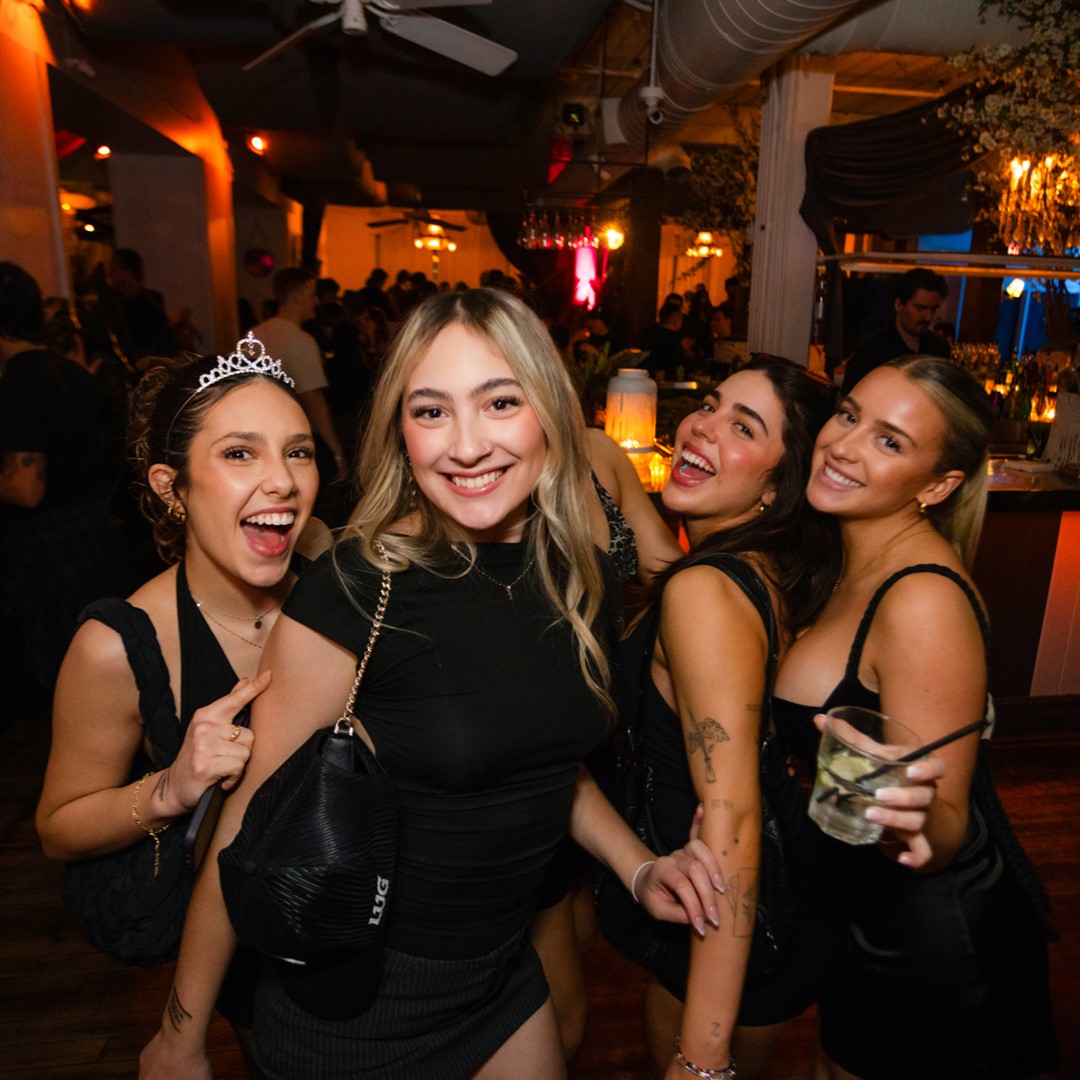 Toronto Luxury Bar and Lounge | The Fifth Social Club